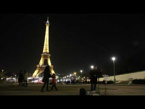 Paris - Violinist at Eiffel Tower