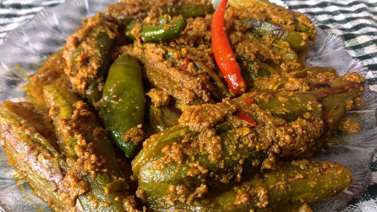 পটল পোস্ত রেসিপি। Potol posto recipe... - YouTube