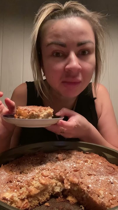 Шарлотка с яблоками 🤤🔥👍 шарлоткарецепт шарлоткасяблоками шарлотка