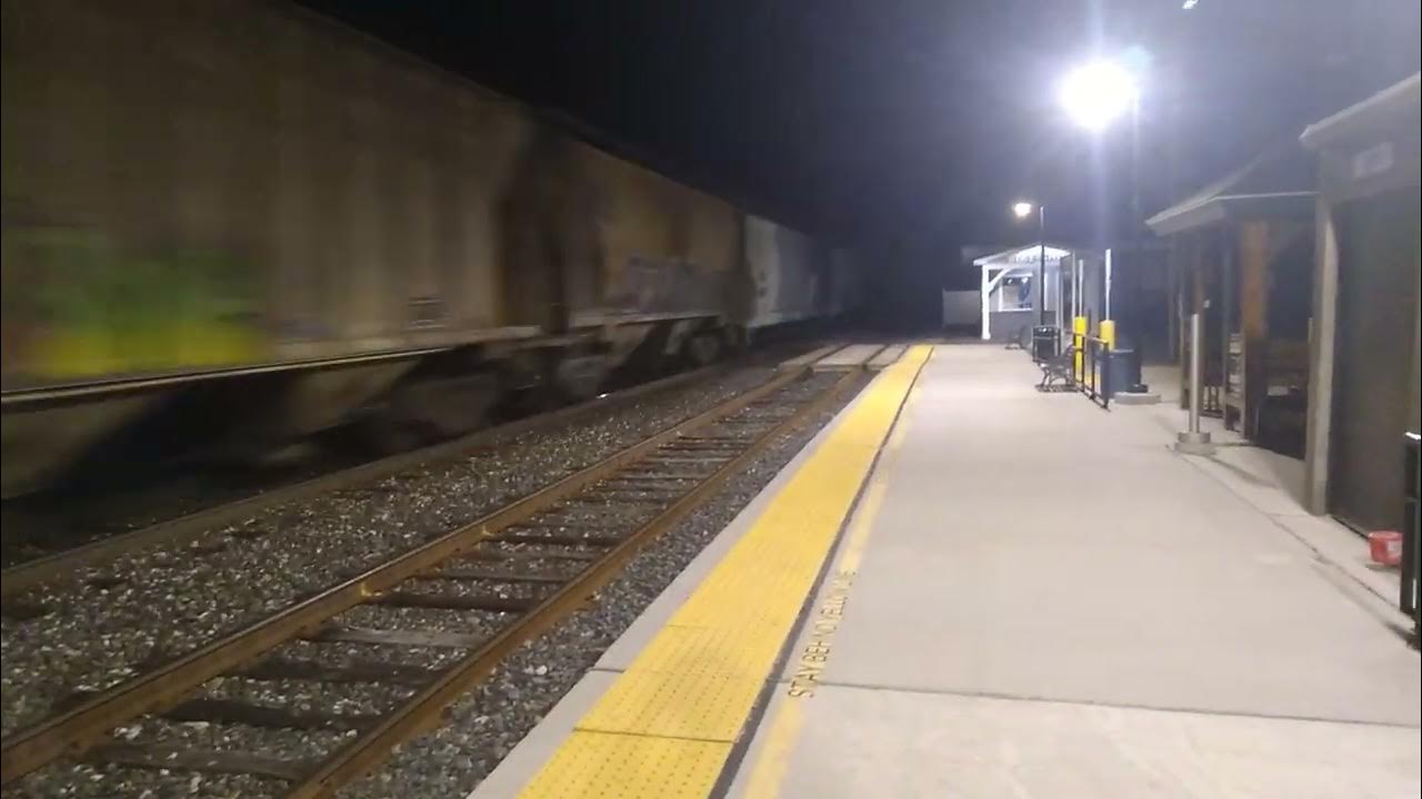 NECR #3478 Leads 601 in Claremont jct - YouTube