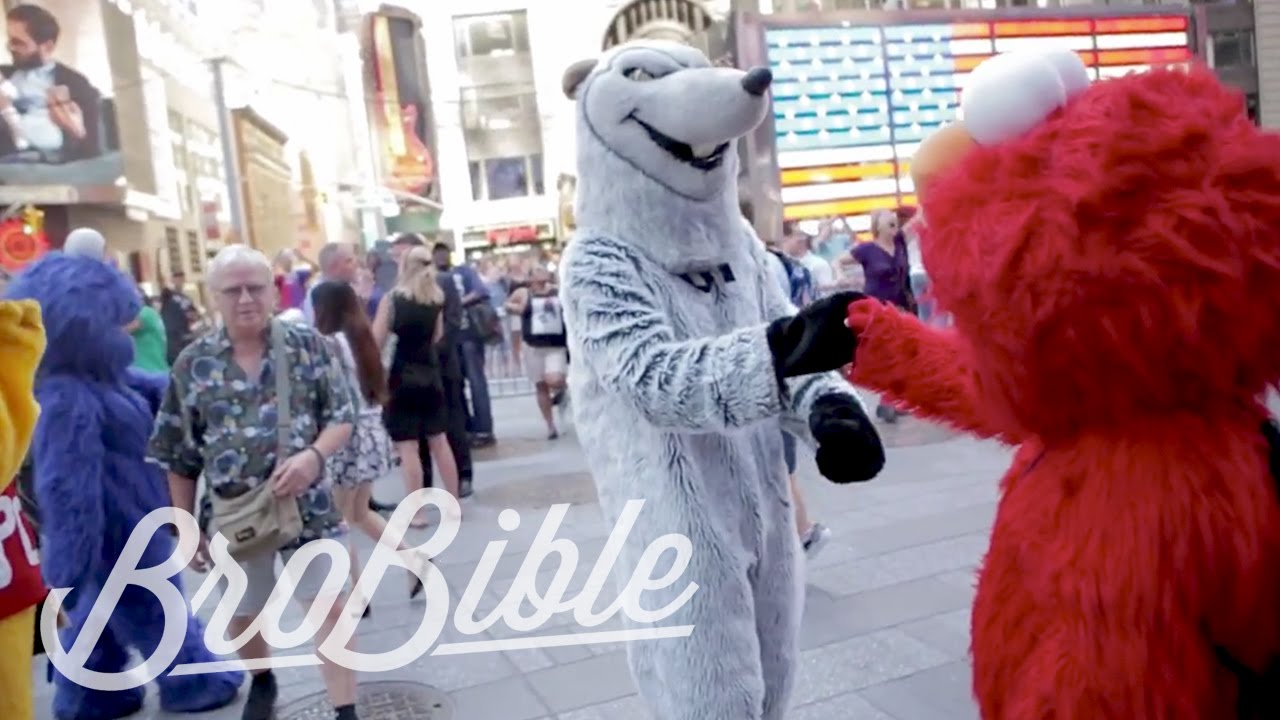 Costume Undercover: Times Square New York City - YouTube
