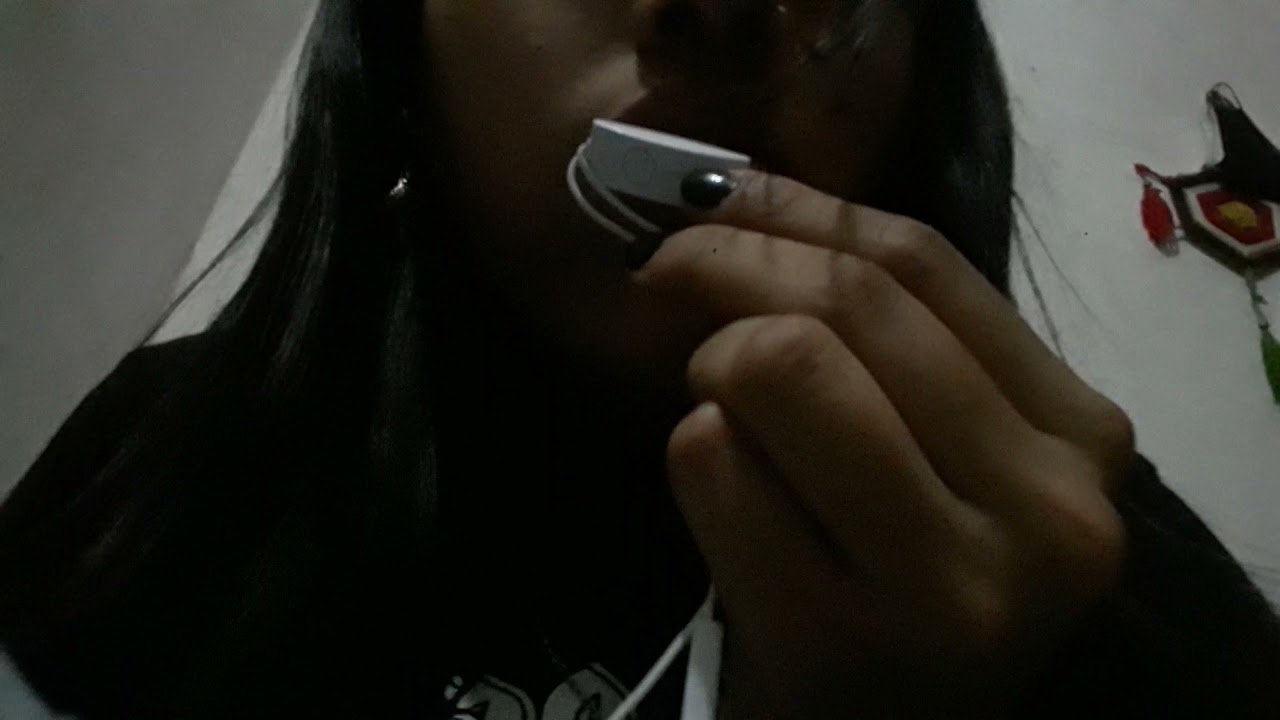 ASMR Mic Ear Eating 👂👅I eat your ears while I eat gummies🍬 - YouTube