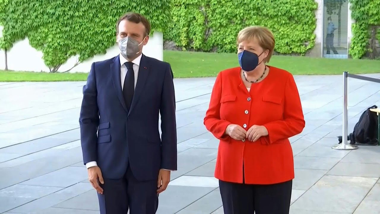 France's Macron arrives to dine with Merkel in Berlin | AFP - YouTube