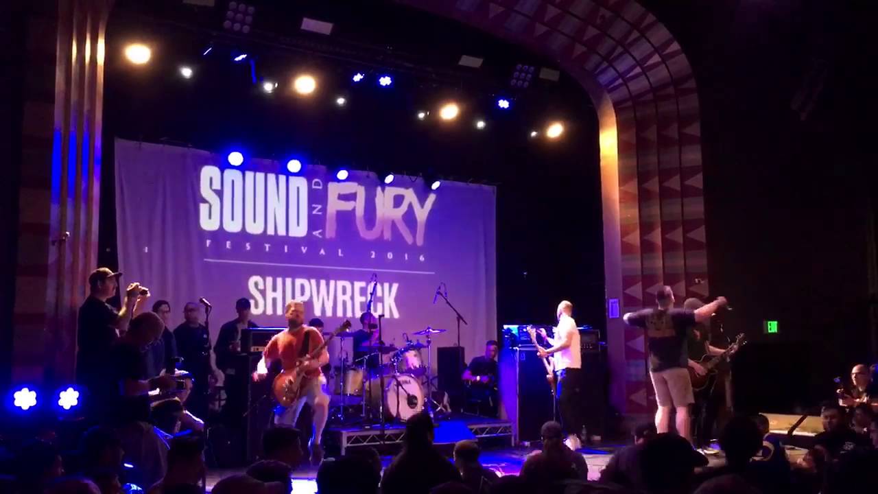 Shipwreck performing live at sound and fury music festival 2016 in LA ...
