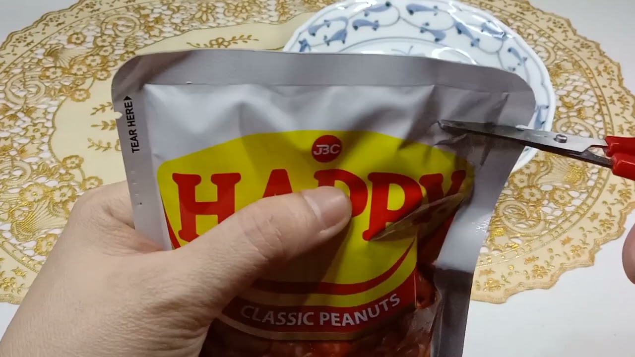 HAPPY CLASSIC PEANUTS CLASSIC ADOBONG MANI - YouTube