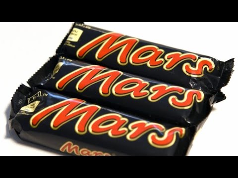 Mars recalls candy bars in 55 countries: #CBSNBusiness headlines - YouTube