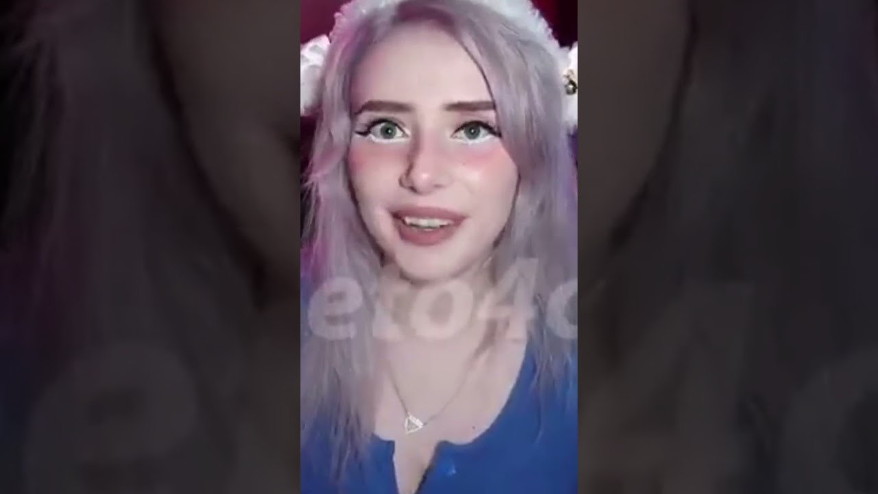 СВЕТА СОЛЛАР ПОКАЗАЛА ГРУДЬ ЗА МИЛЛИОН РУБЛЕЙ НА СТРИМЕ ОТ МЕЛСТРОЯ Mellstroyнарезки Скачать