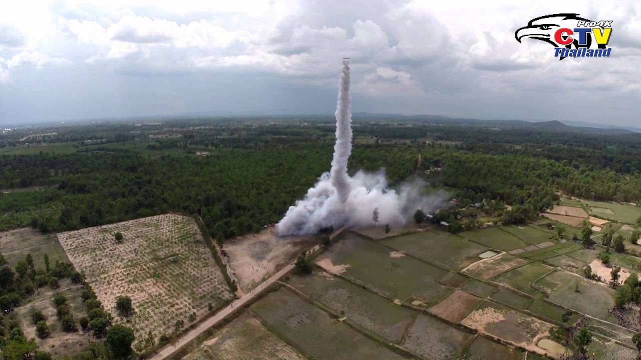 ฺBAMBOO ROCKET FESTIVAL จุดตะไล10ล้าน ตอนที่ 1 แบบย่อ - YouTube
