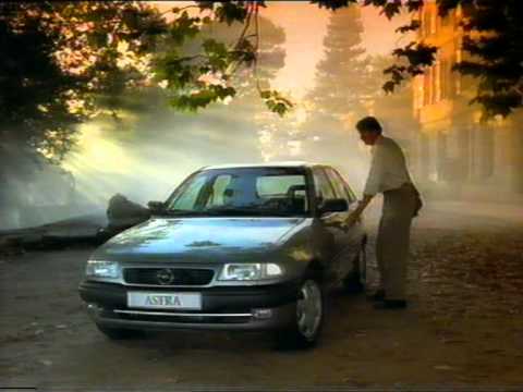 Opel Astra F (1st generation 1991 - 1998) - Werbung / old TV commercial / reklama (ca. 1995)