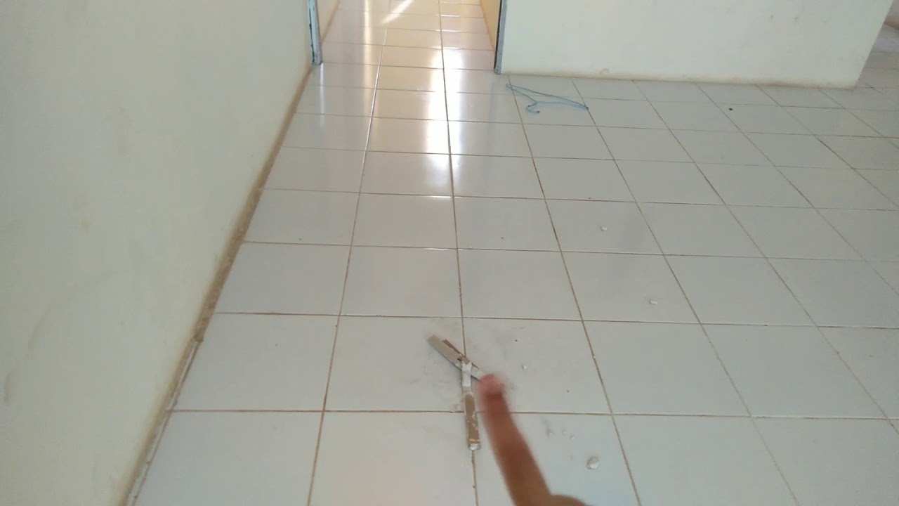 How to hide a mess - YouTube