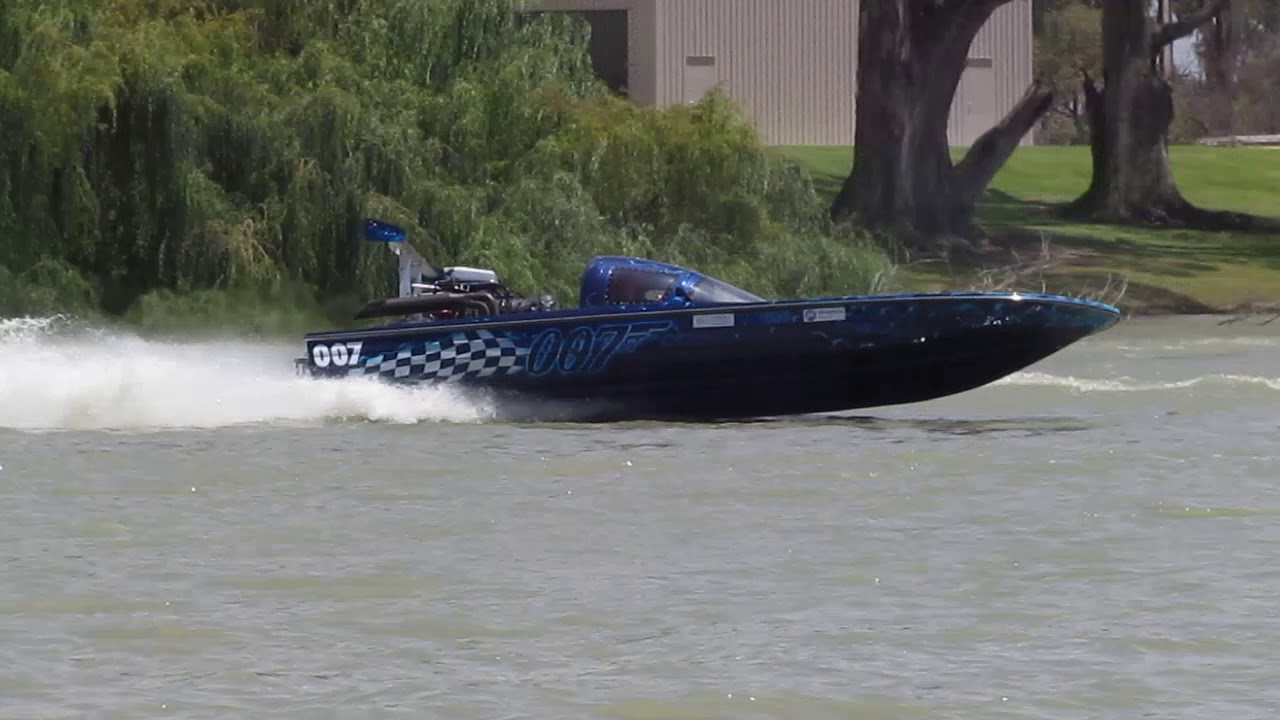 Blown Boat Spectacular - R.P.B.C.H20 Berri - Round 2 Saturday - YouTube