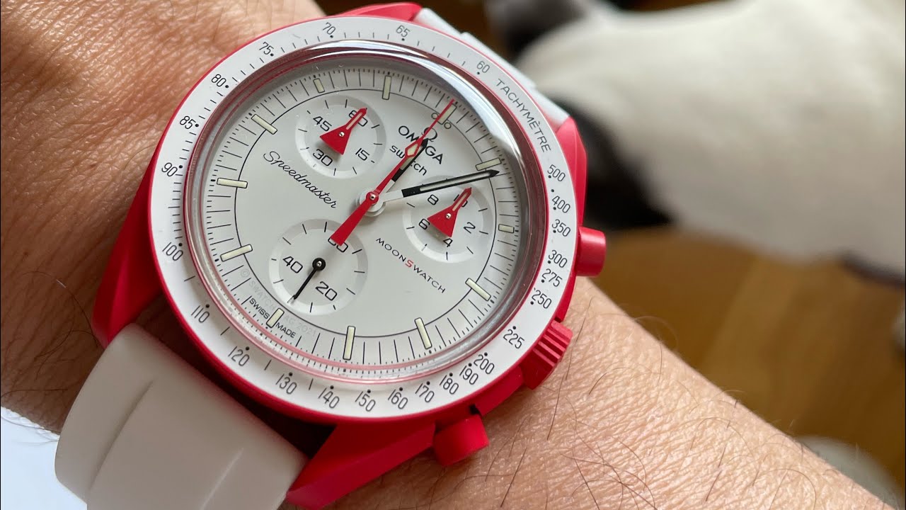 MoonSwatch strap change - YouTube