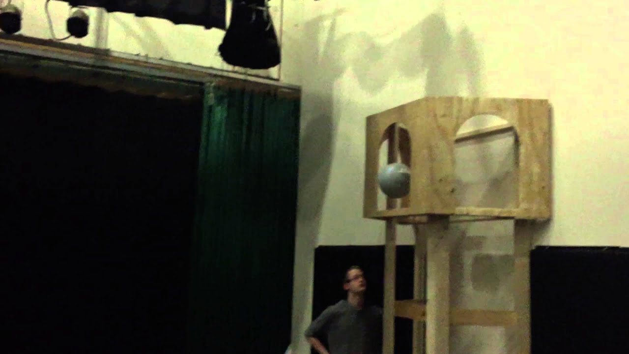 2016 FRC Stronghold ball gets stuck while testing - YouTube