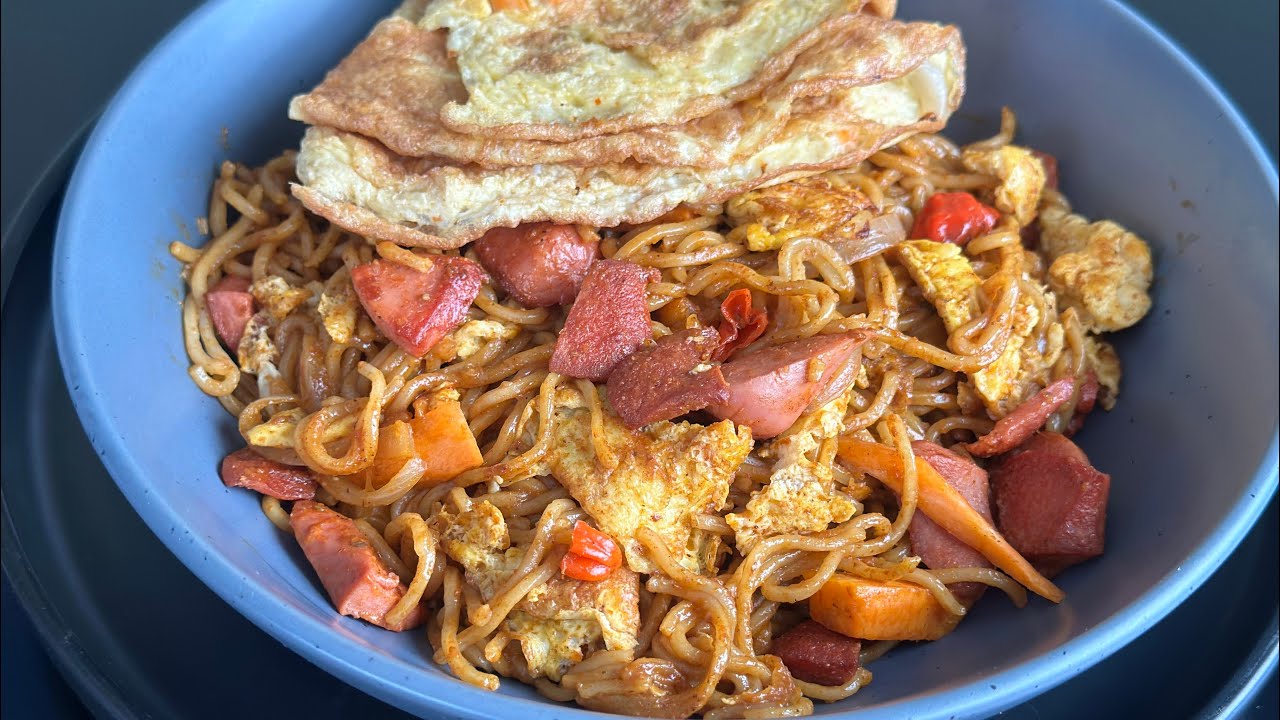QUICK NOODLES FIX (UNIVERSITY FRIENDLY MEAL) - YouTube