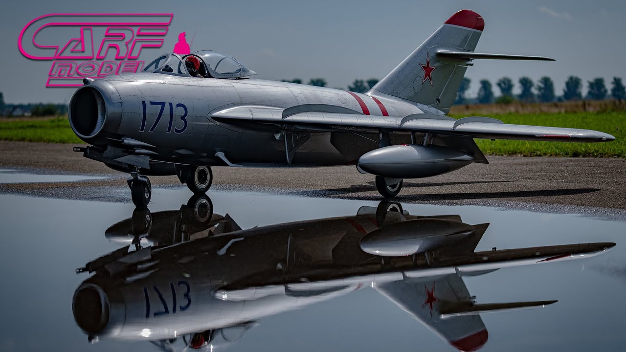 MiG-17 - ultimate scale model || CARF-Models - YouTube