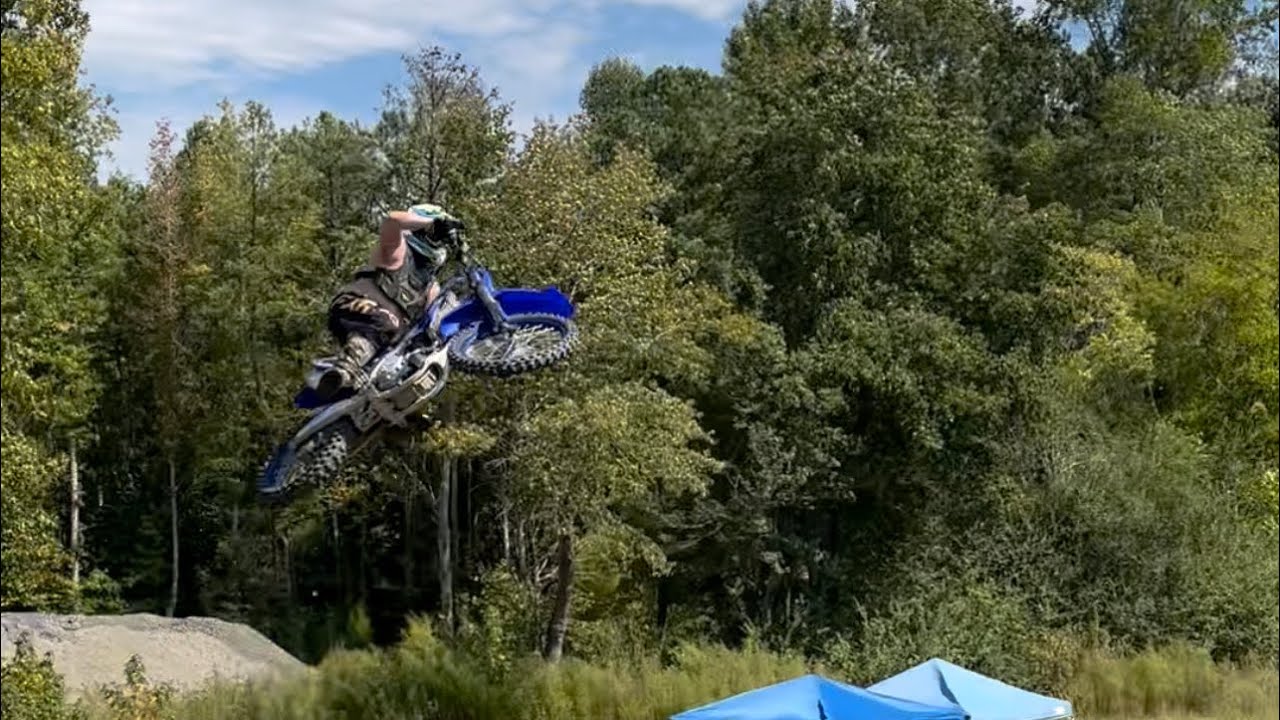 Vlog #1 - FMX ramps and tornados - YouTube