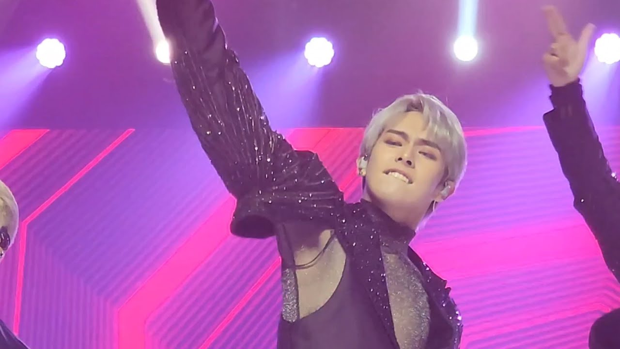 Justin Focus - SB19 Crimzone at Round 2023 in Jakarta - YouTube