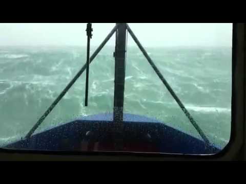 tempestade em alto mar FORTE (VIDEO) - YouTube