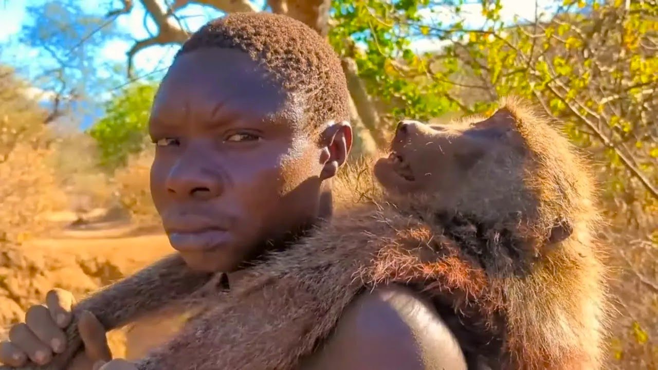 Amazing How Hadzabe tribe Survive by Hunting their Food - YouTube