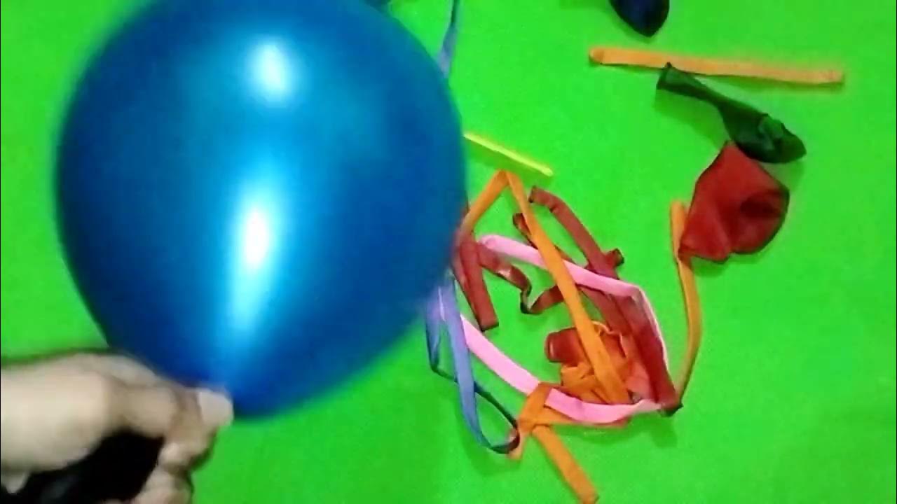 Balloon show #4 Balloons inflating and deflating sounds - YouTube