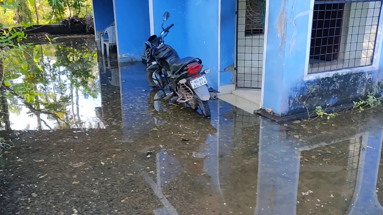High Tide in Mundrothuruth - YouTube