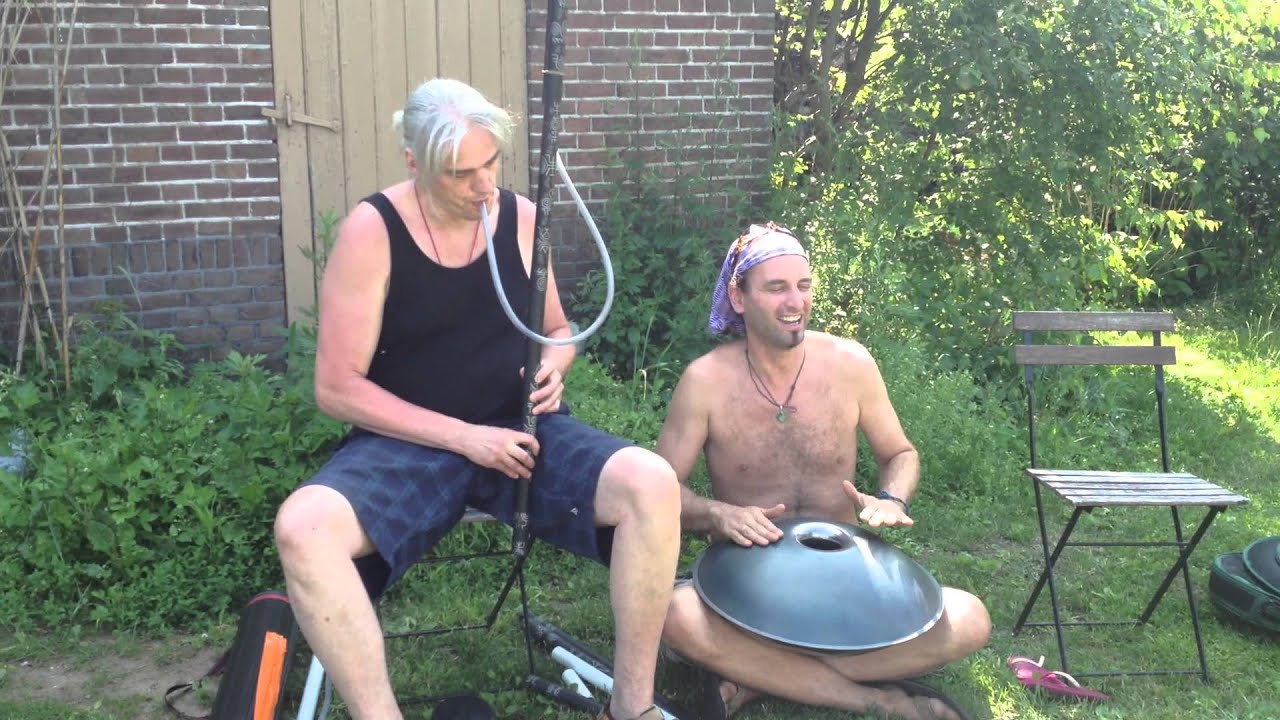 Hang and Futujara Jam - YouTube