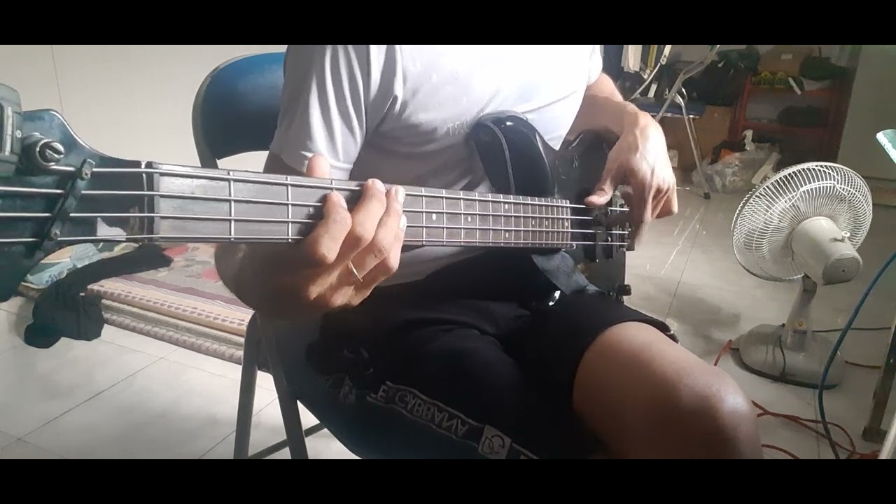 Happy || Rockschool Bass grade 3 - YouTube