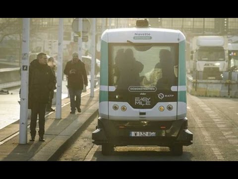 Sürücüsüz otobüsler Paris'te test sürüşüne başladı