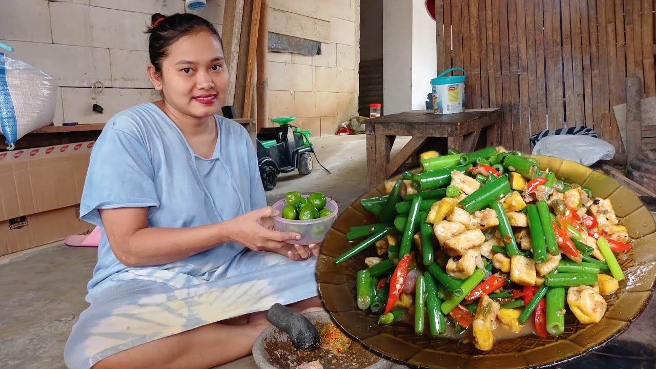 COOKING MENDOAN FRIED ONION FLOWERS SAUTEED GENDOT CHILLI - YouTube