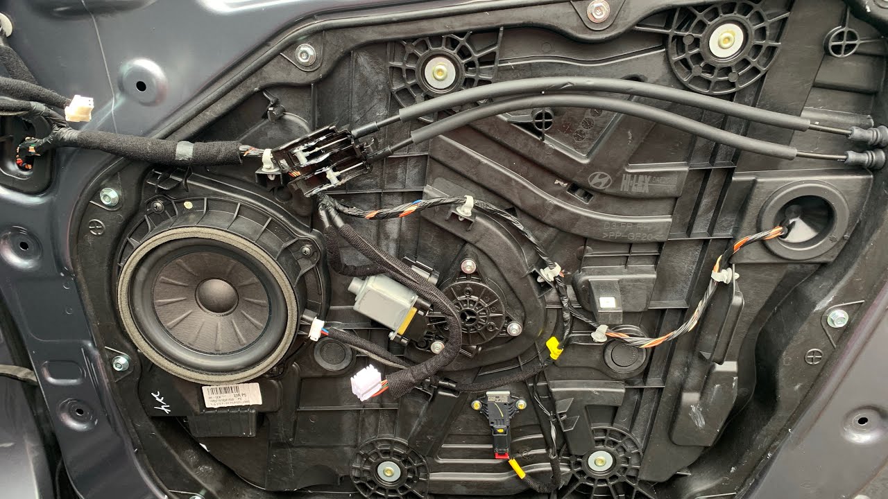 How too replace 2016-2022 Hyundai Tuscan sport - YouTube