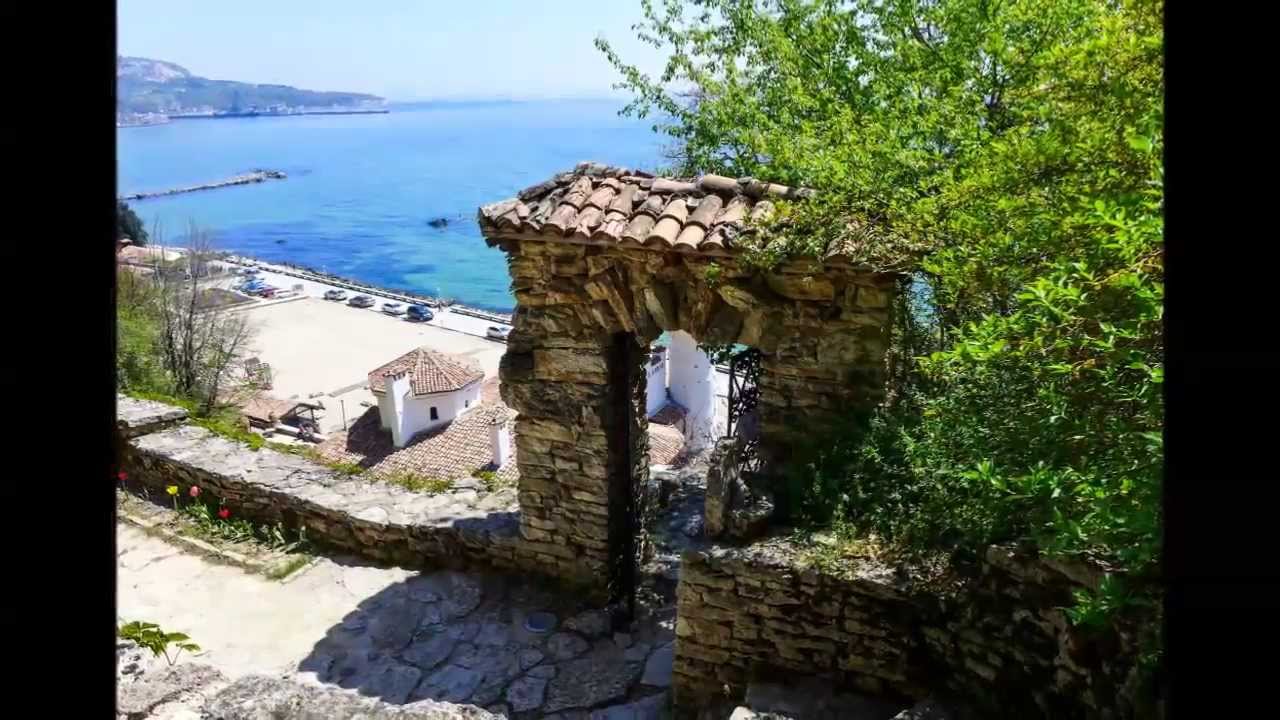 Balcic 27 apr 2013 - Castelul Reginei Maria - YouTube