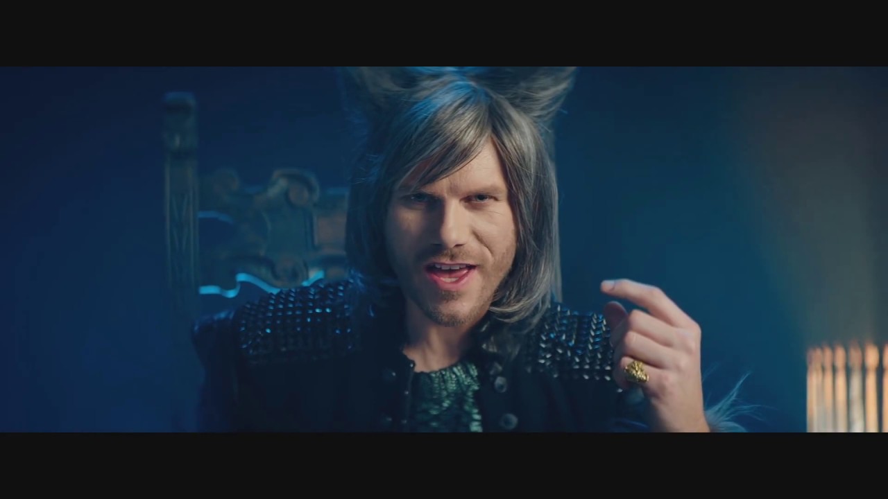 KEiiNO – Spirit in The Sky but it's only Tom Hugo with wolf ears - YouTube