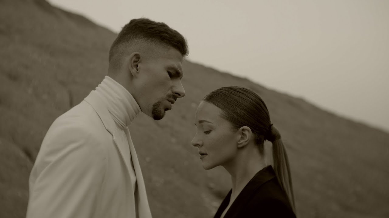 inshi - I'm Afraid (Official Music Video) - YouTube