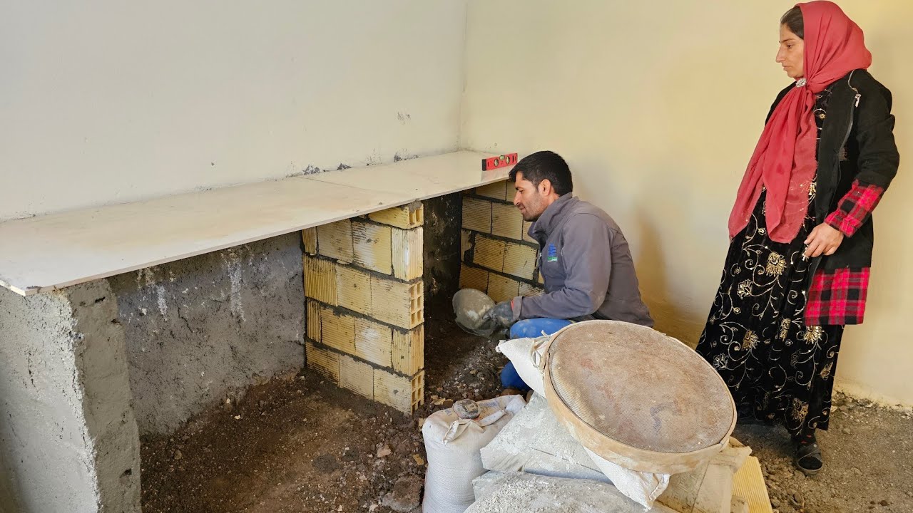 The Great Challenge of Carrying Materials: Asghar's Art Show in the ...