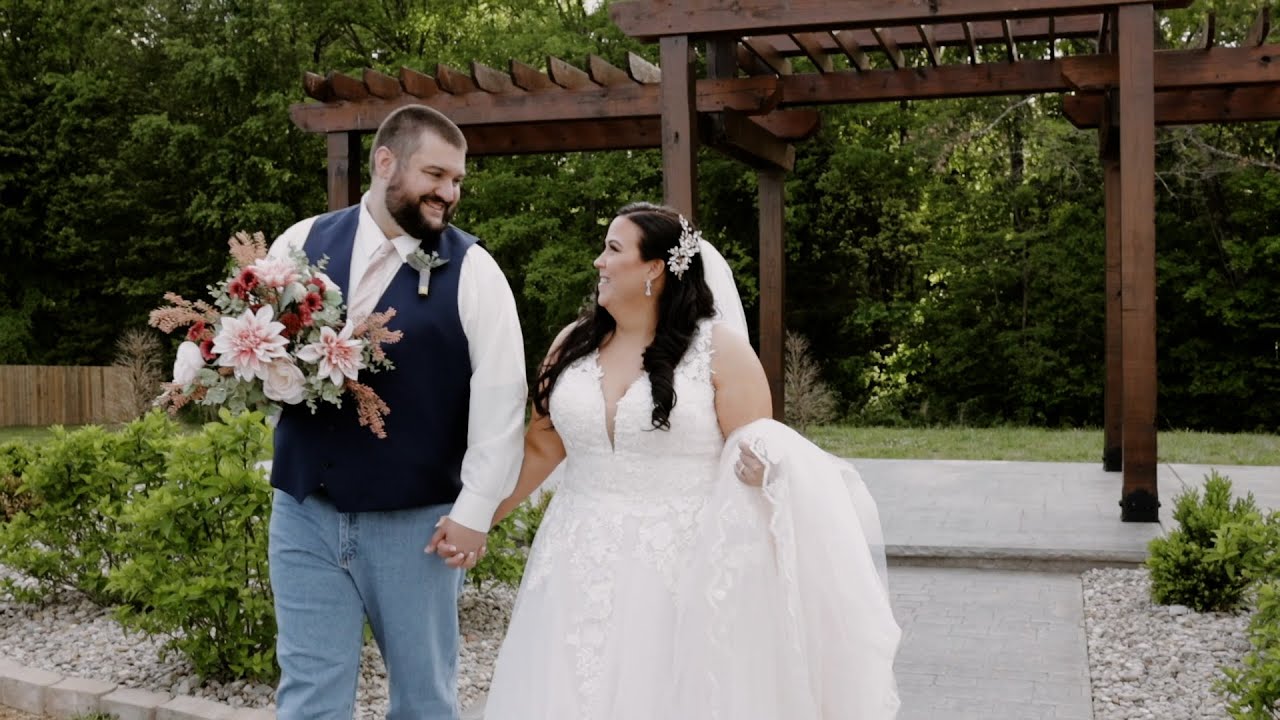 Jesse & Lauren Marie at Fiddle Dee Farms - YouTube