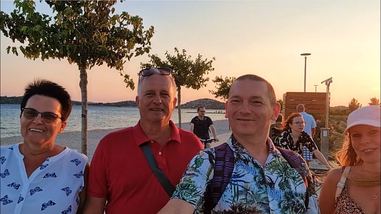 Urlop w Chorwacji we wrześniu / Plaża Bristak Vodice - Tribunj Beach ...