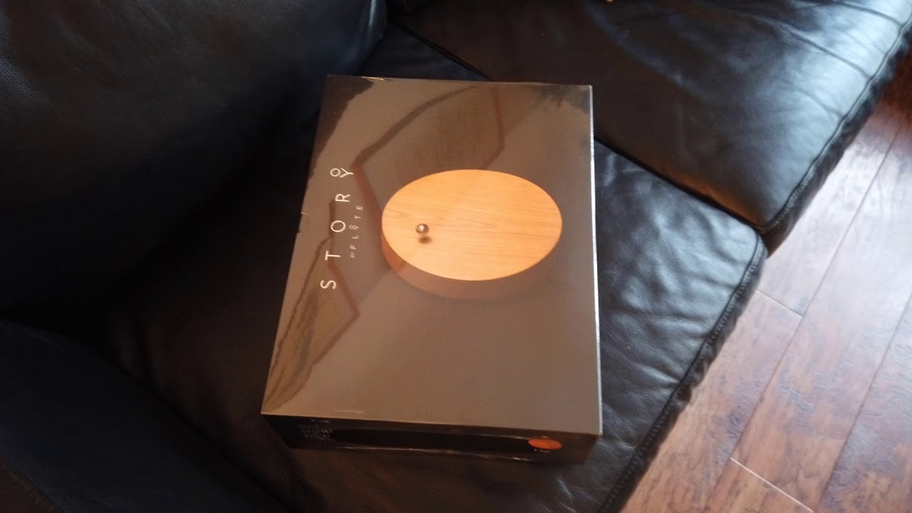 STORY by FLYTE - the levitating clock - YouTube