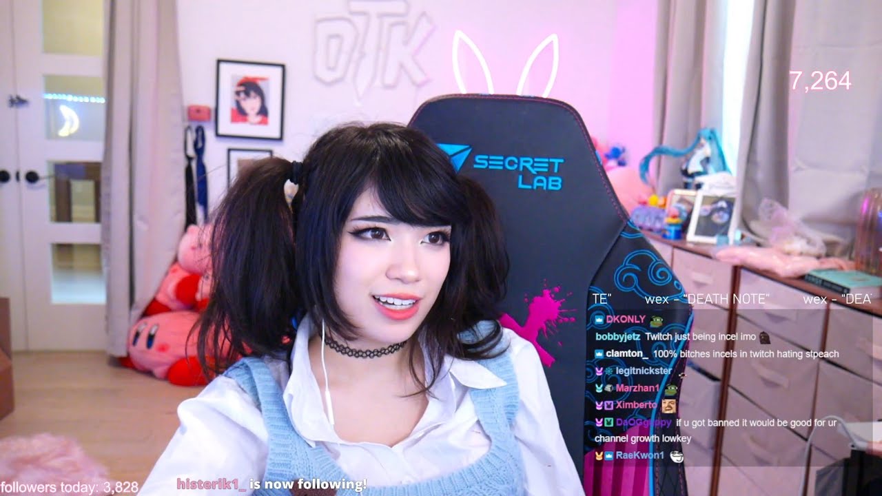 Emiru - [April 12, 2022] Reacting, Mario Randomizer Race with Mizkif ...