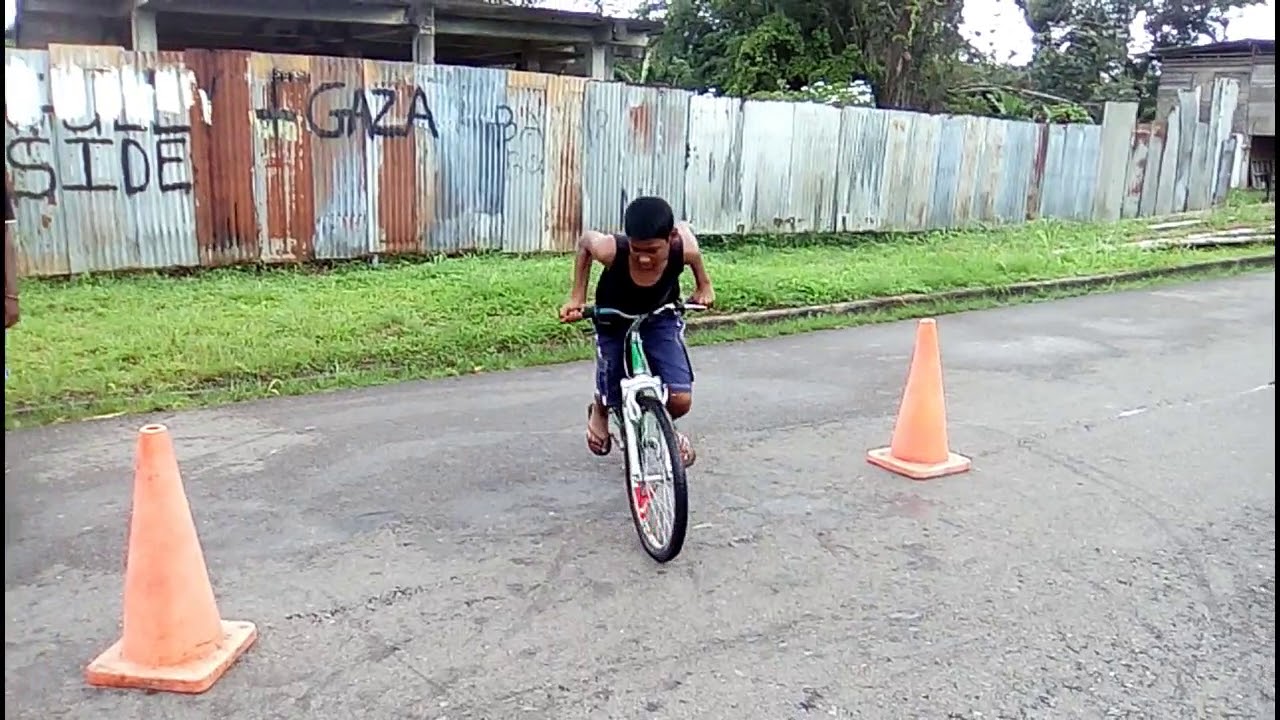 100 subscribers special (Bicycle drifting) - YouTube