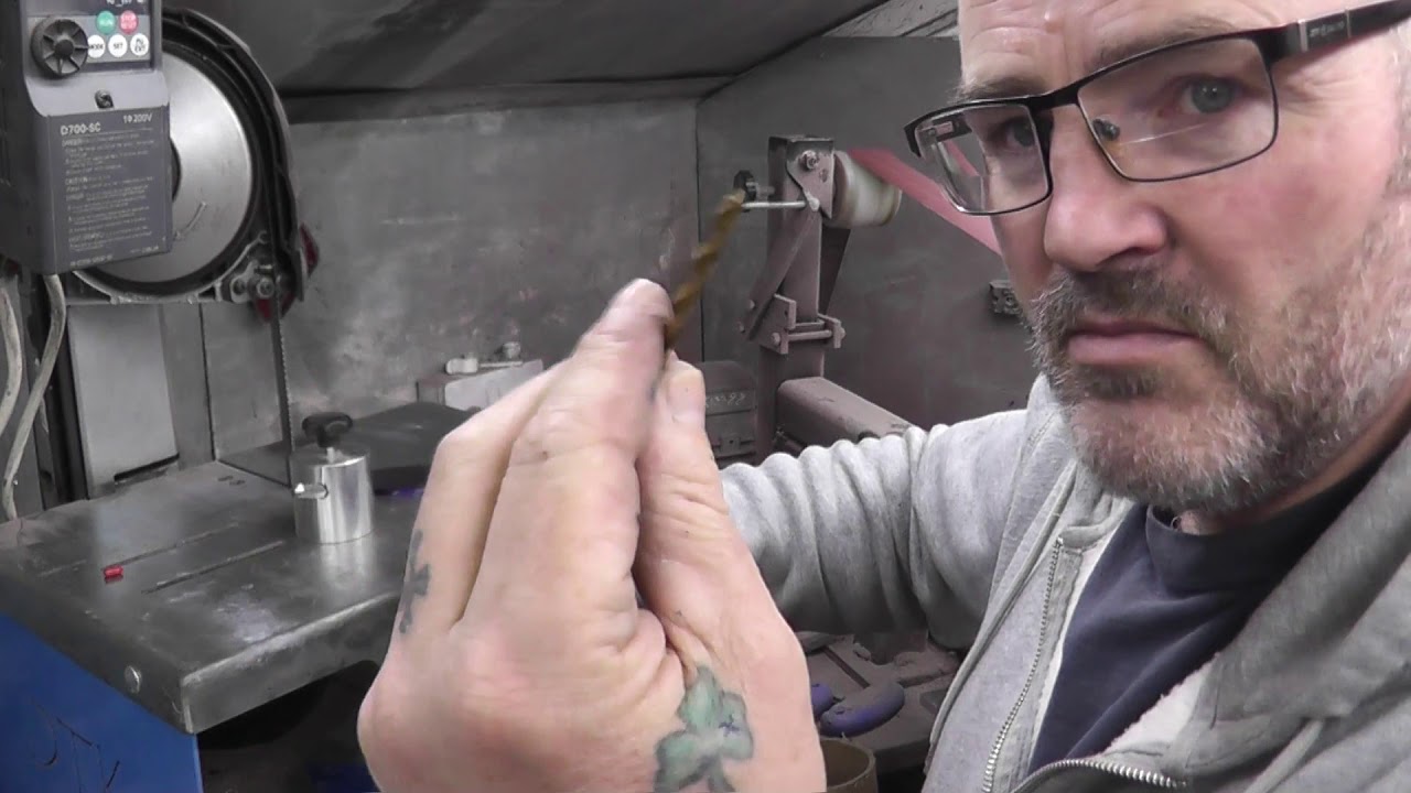 DTK Custom Knives Nessmuk Build first stages - YouTube