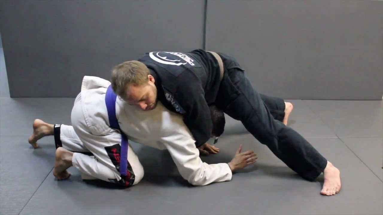 Sunset MMA Academy BJJ: Rolling Into A Crucifix - YouTube