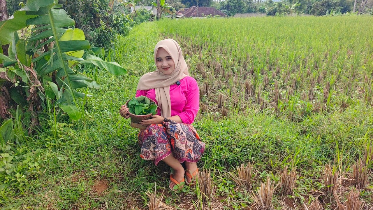 WOOW BIKIN TERPESONA SEJUTA ORANG‼️MELIHAT KECANTIKAN NENG SARI PERAWAN DESA ASAL SUKABUMI - YouTube