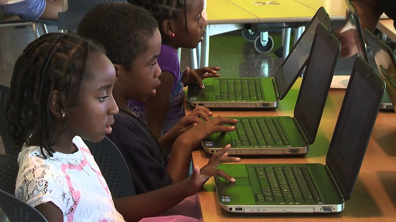 Faye Gray Recreation Center - YouTube