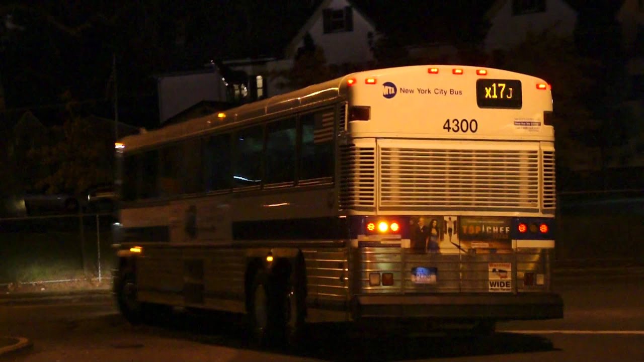 2007 MCI D4500CL 4300 On The x17J @ Eltingville Transit Center In ...