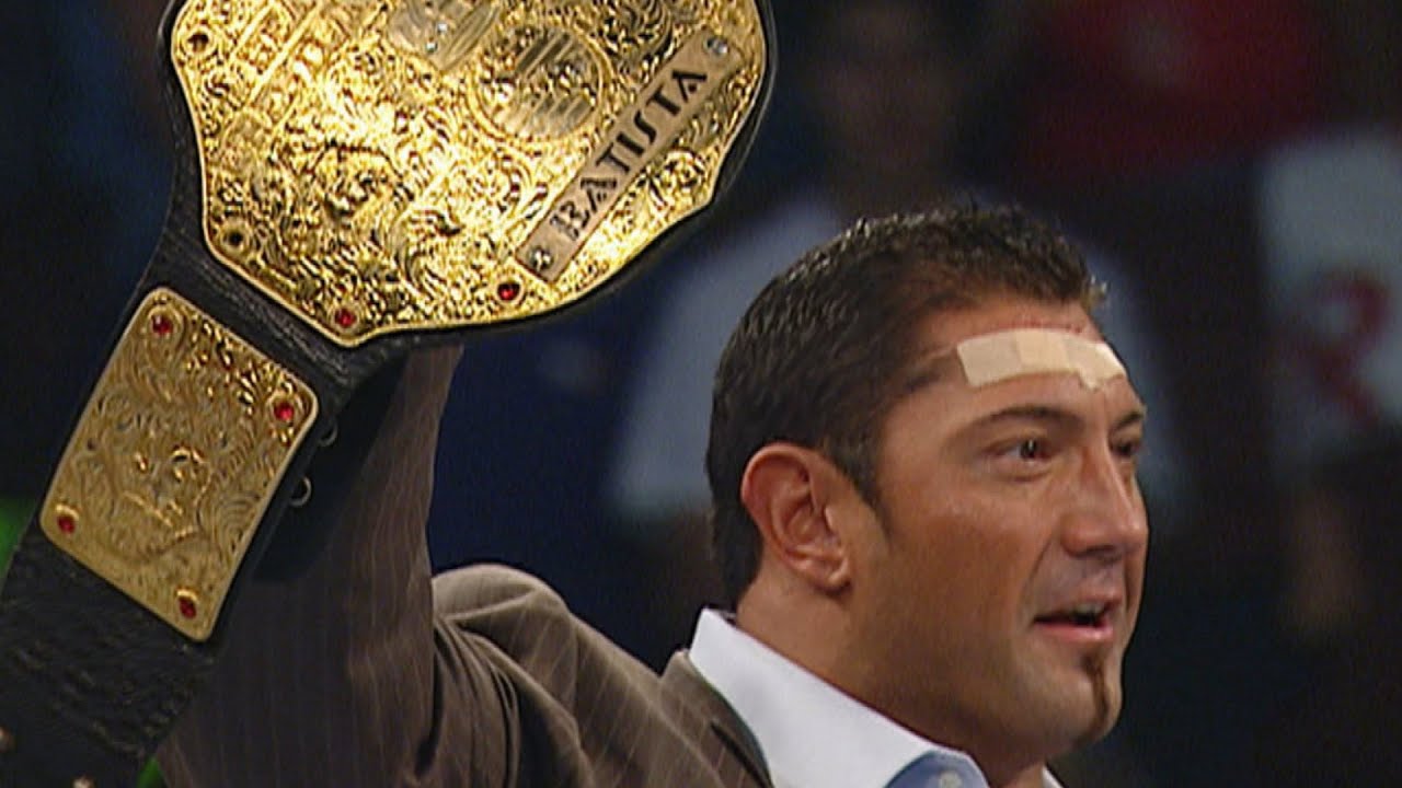 Batista wechselt beim WWE Draft 2005 zu SmackDown und zerstört JBLs ...