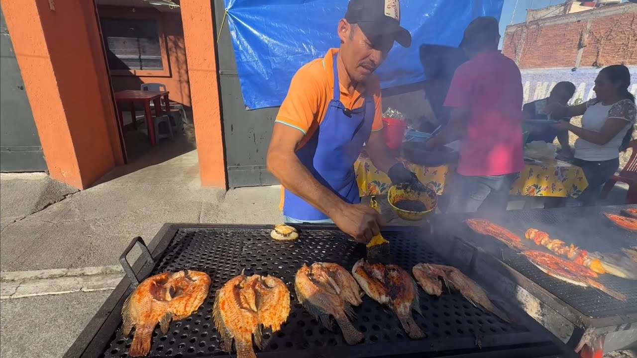 Las chopas con adobo estilo tierra calentano un sabor único. - YouTube