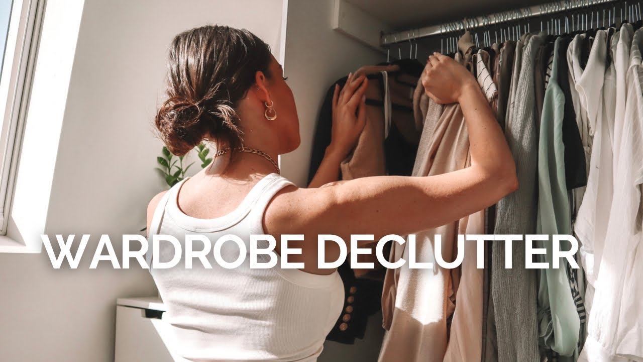 HUGE Wardrobe Declutter! 👋🏼 | Organise my Closet with me, I'm moving?! - YouTube