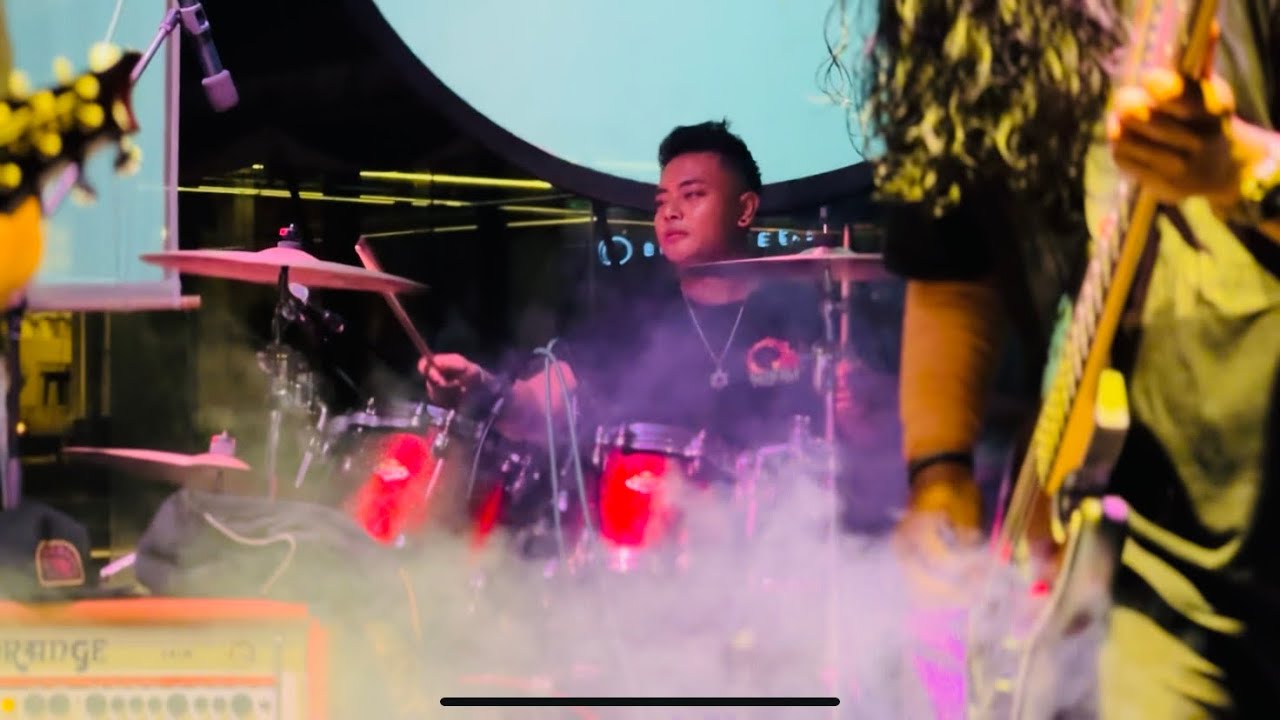 Navicula live Metropolutan at Biji World feat Amoe - Home Sweet Home ...