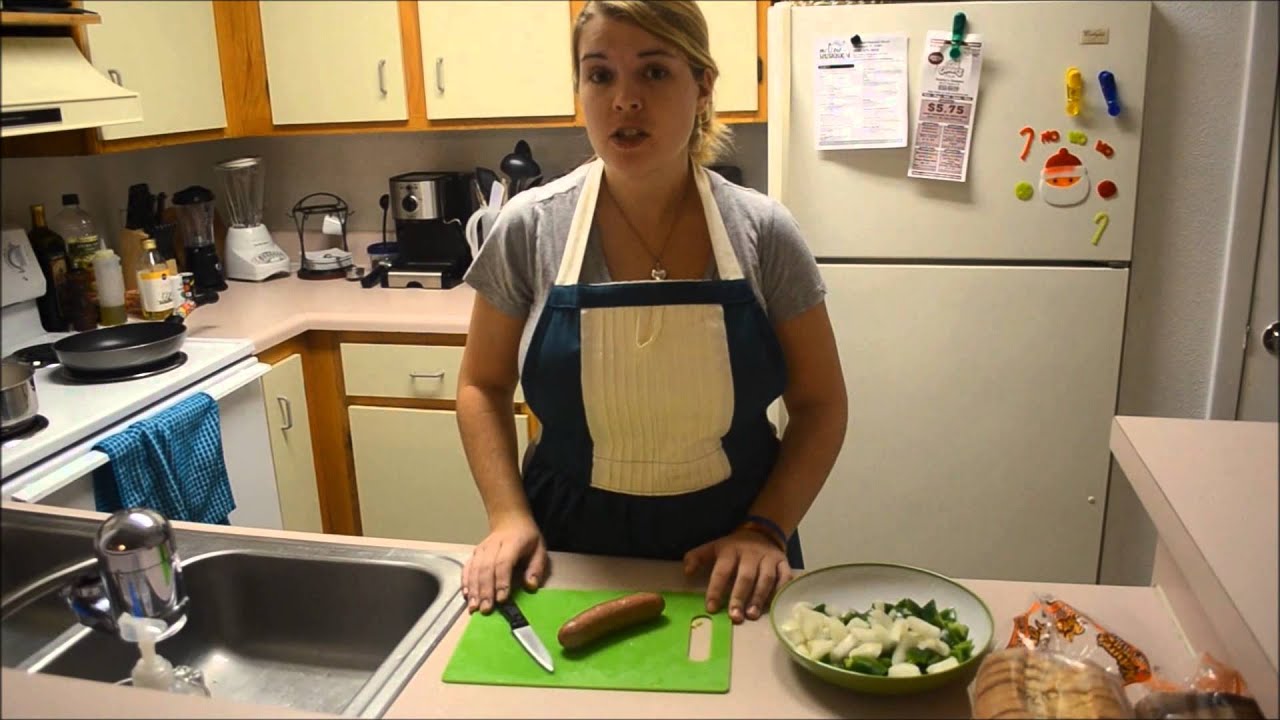 Cooking With Mel: Ep 1 - Italian Style Stir Fry - YouTube