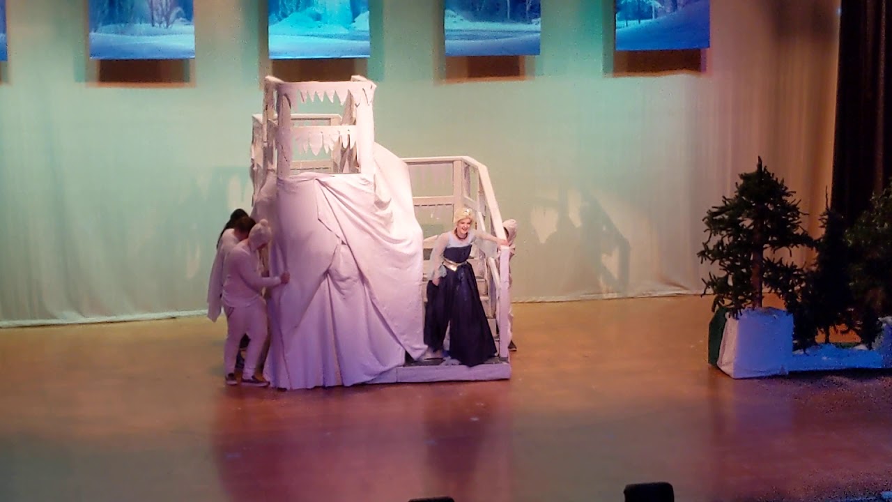Let It Go Frozen Jr - YouTube
